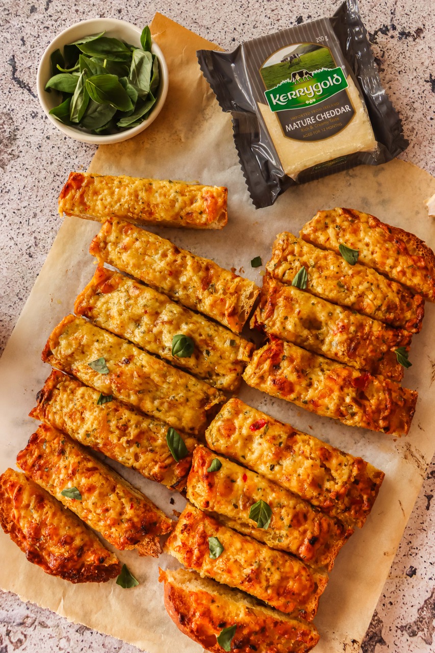 Cheesy Garlic Bread with Curry Butter Recipe